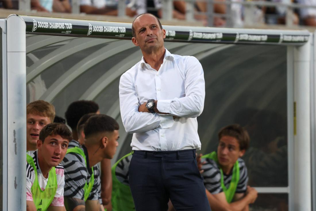 ม้าลาย เซ็นแนวรับ ค้างคาว เตรียมปล่อยยืมทันที - bk8 epl